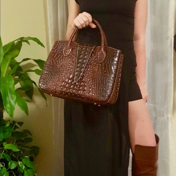 Pijushi | Bags | Pijushi Leather Crocodile Embossed Bag | Poshmark